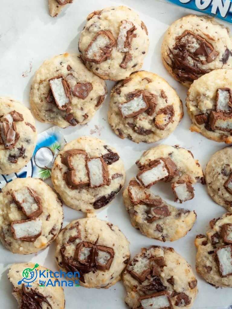 Bounty cookies – coconut and chocolate cookies