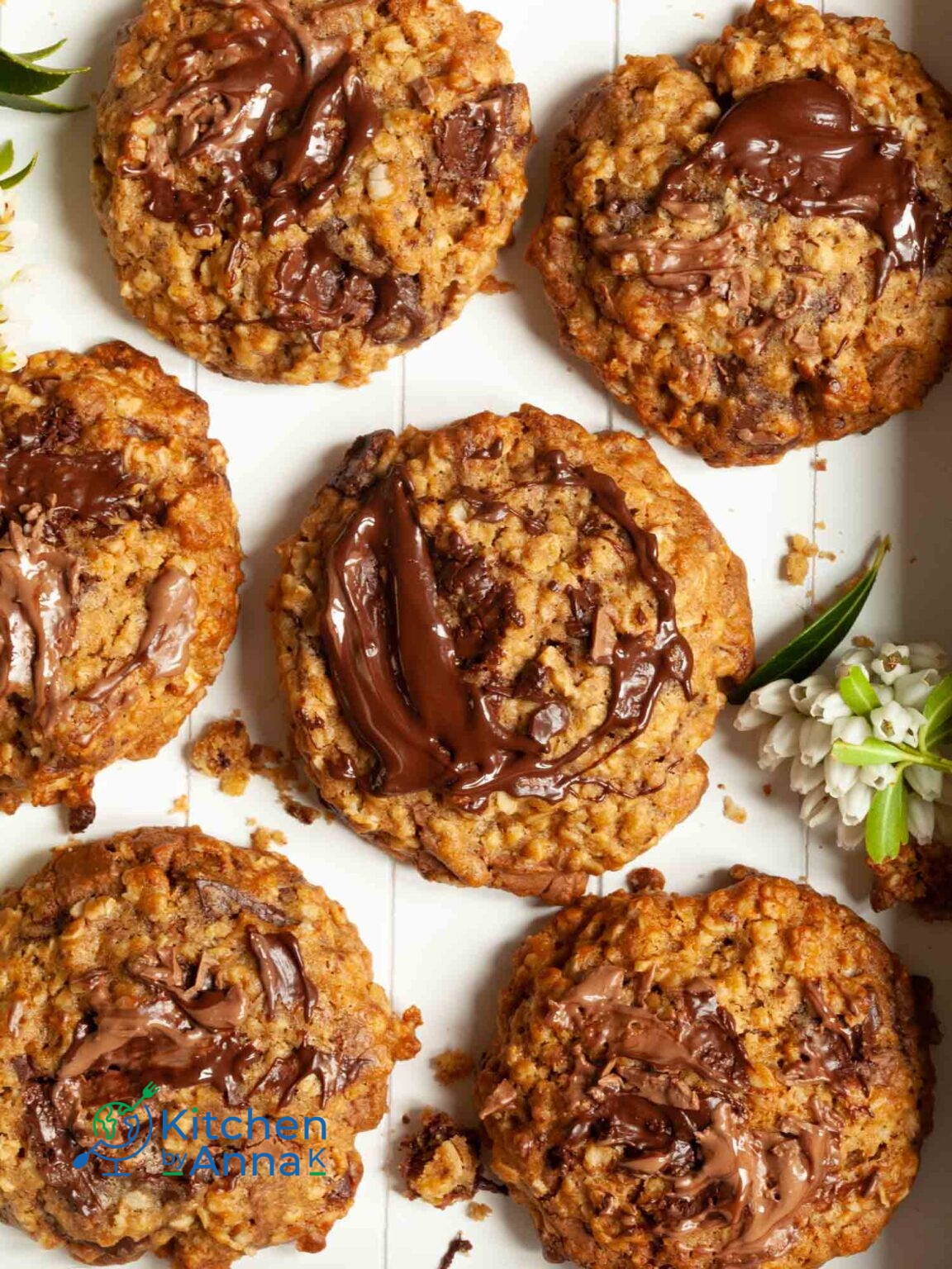 Oats and chocolate cookies - Kitchen by Anna K